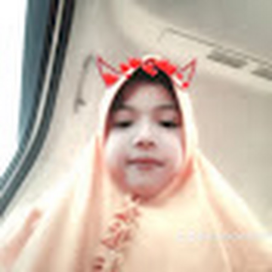 dinda nayla - YouTube