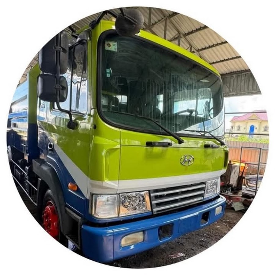 PN56 Truck Garage - YouTube