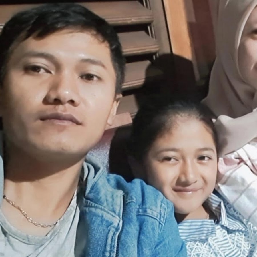 vanika ratu sleam - YouTube