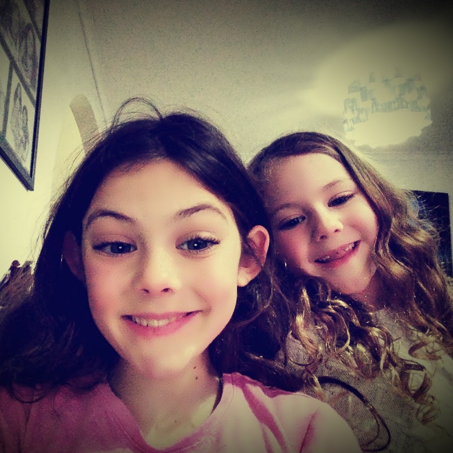 Tay and vic Funfun - YouTube