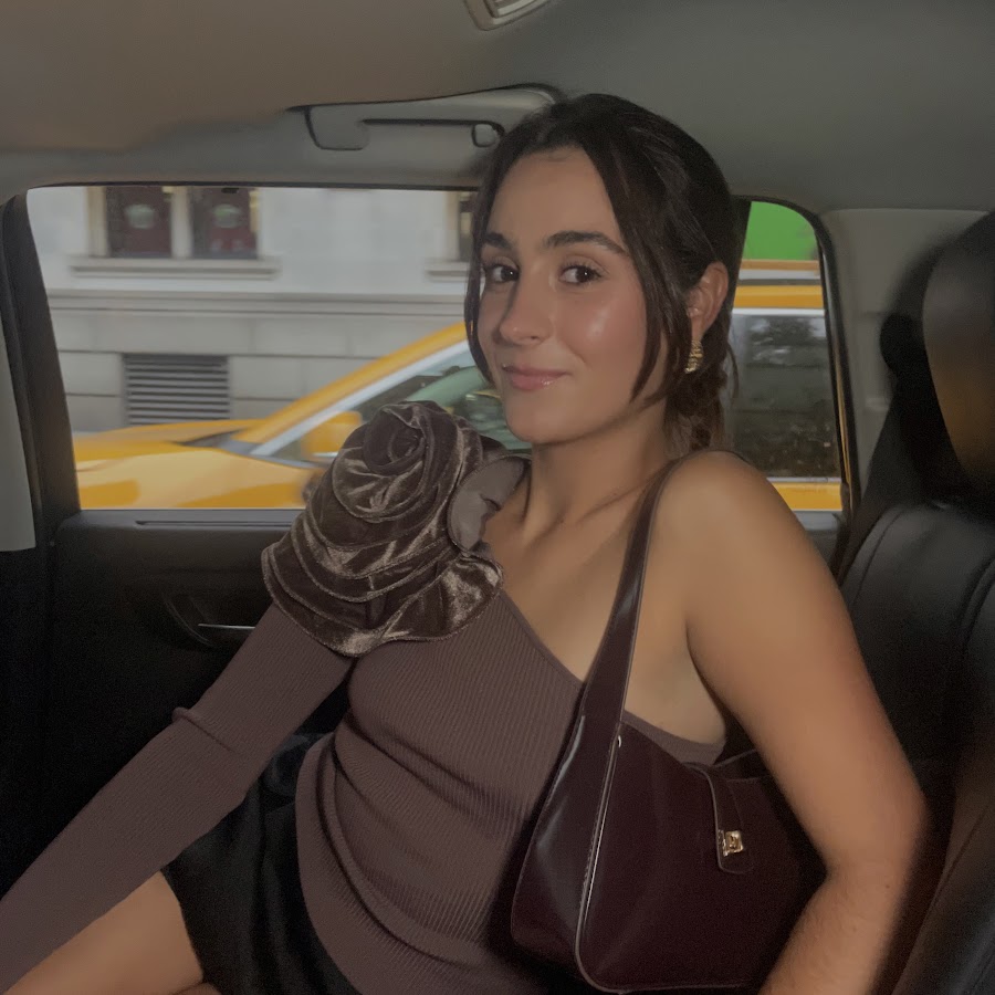 Mia Alvarez - YouTube