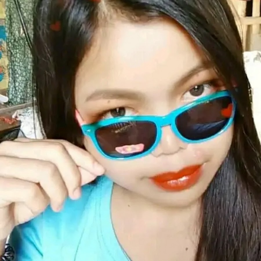 Crisaline Lagrosa - YouTube