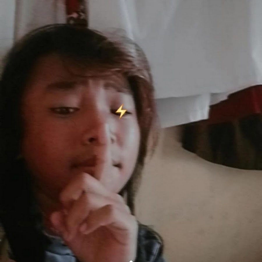 𝙆𝙖𝙧𝙞𝙨𝙖 𝙖𝙪𝙡𝙞𝙖𝙣𝙞 - YouTube