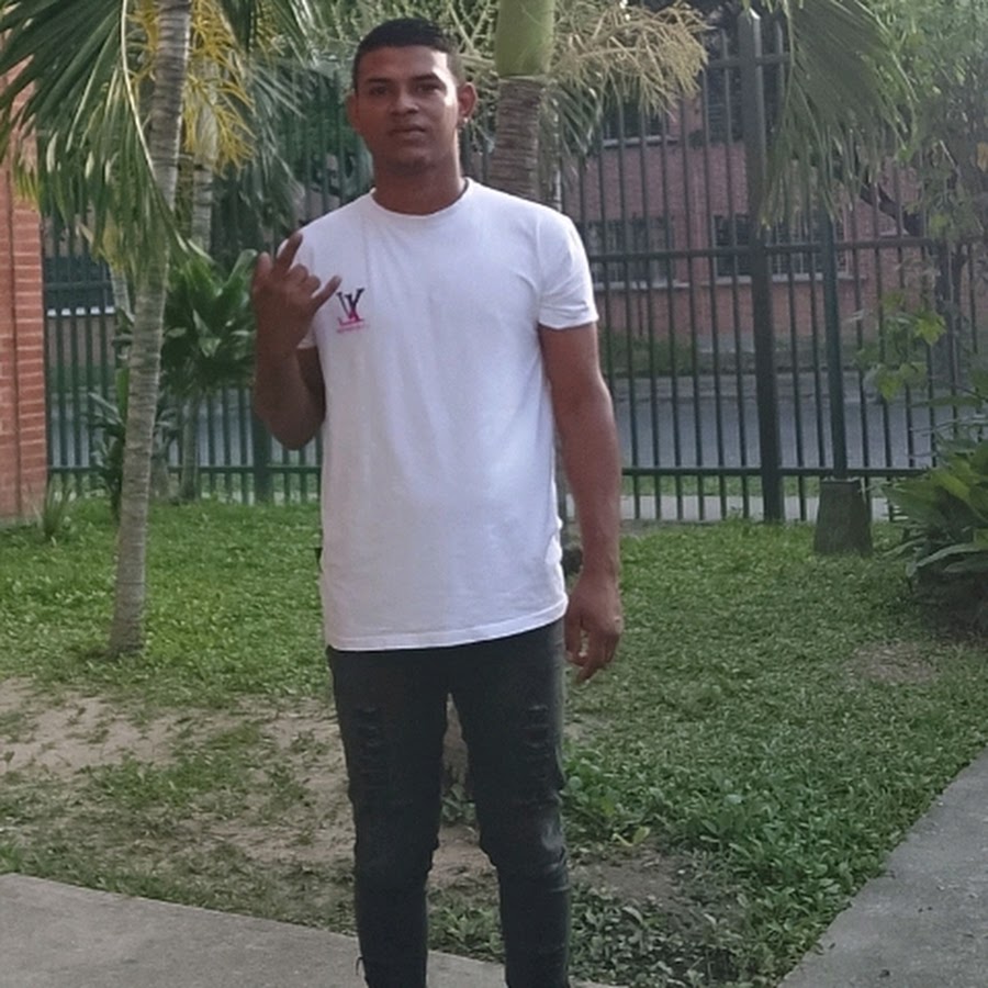 Manuel Aponte - YouTube