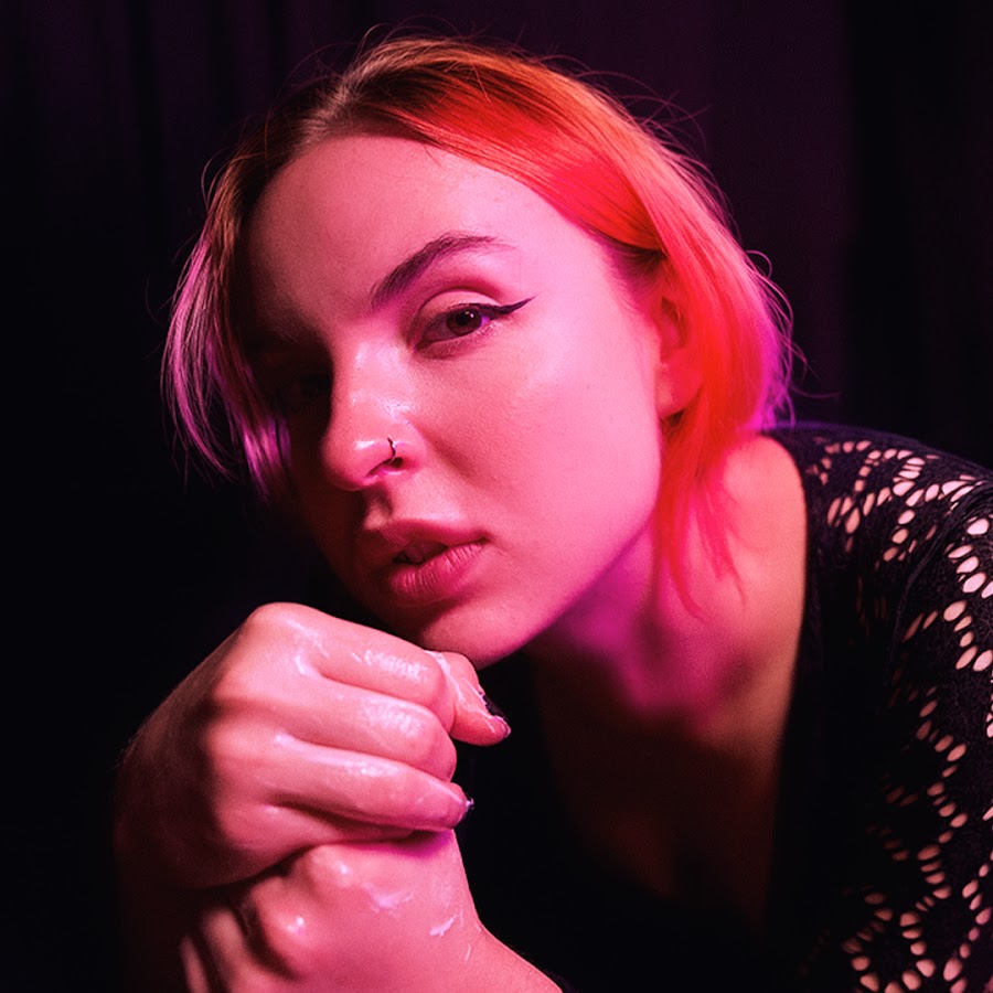 Elsa ASMR 6 - YouTube