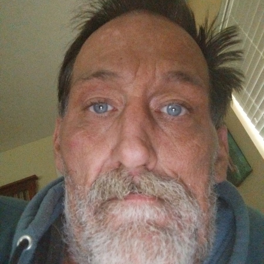 Uncle Andy(andrew smart) - YouTube