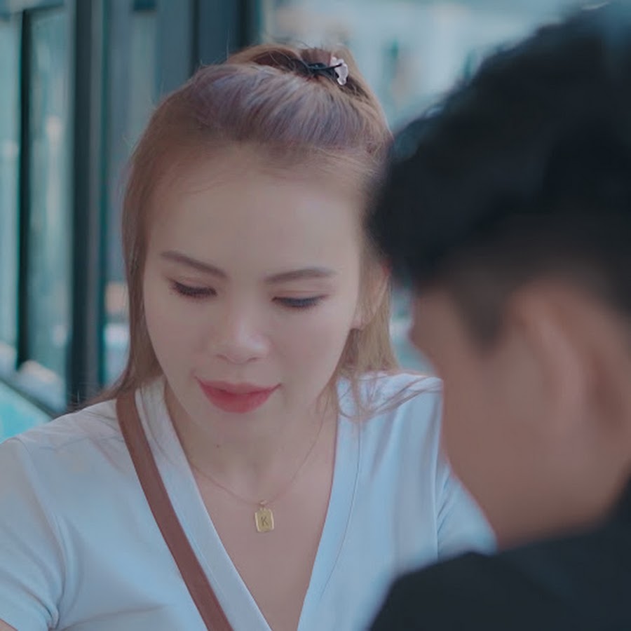 Num Gon Leng ၼုမ်ႇၵွၼ်လႅင်း - YouTube