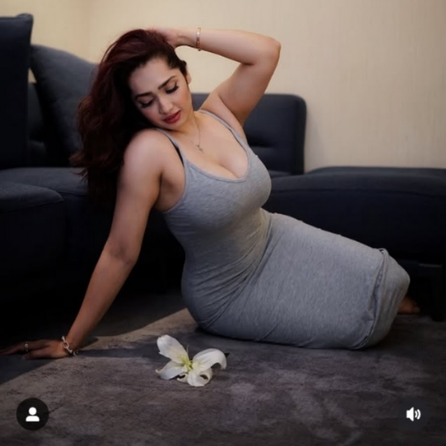 Aditi Mistri - YouTube