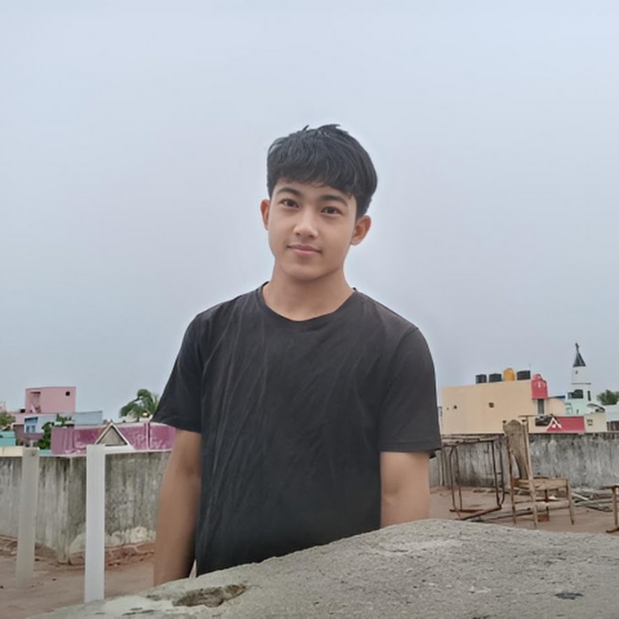 Bk Deba vlogs - YouTube