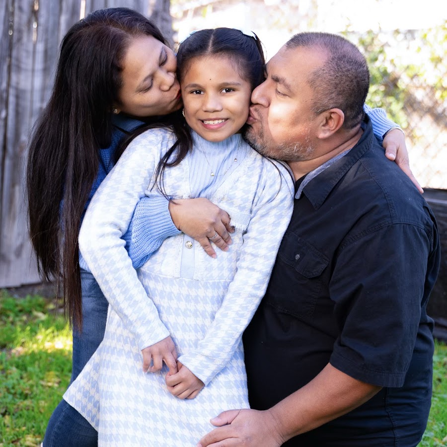 Cher DelaRama Flores - YouTube