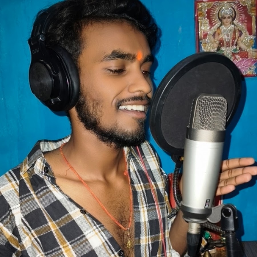 Singer Neeraj patel - YouTube