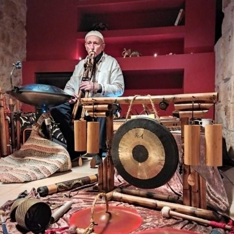 george attard - YouTube