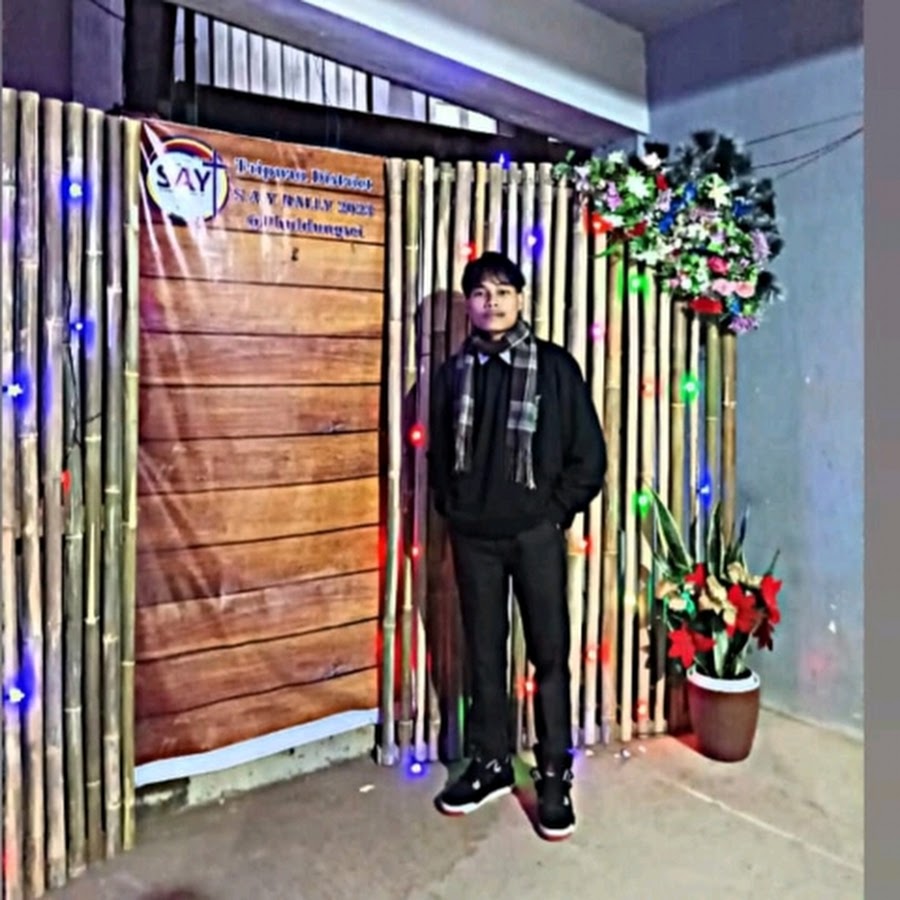 Aizak Reang Official - YouTube