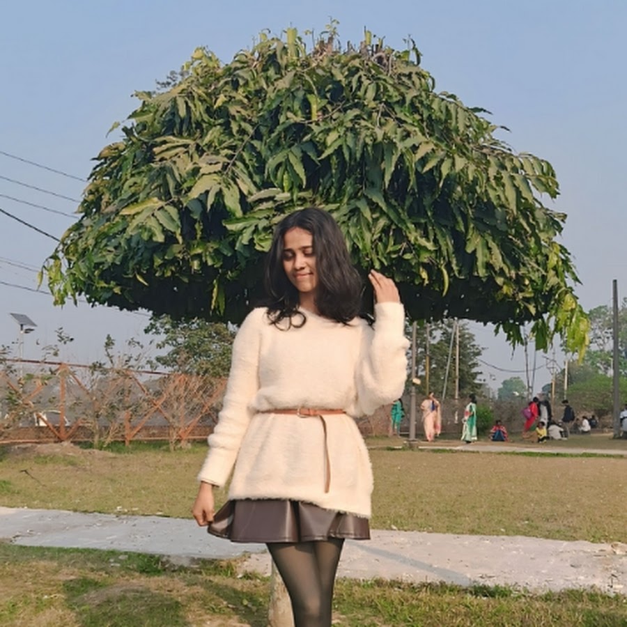 Mamoni's campus vibes - YouTube