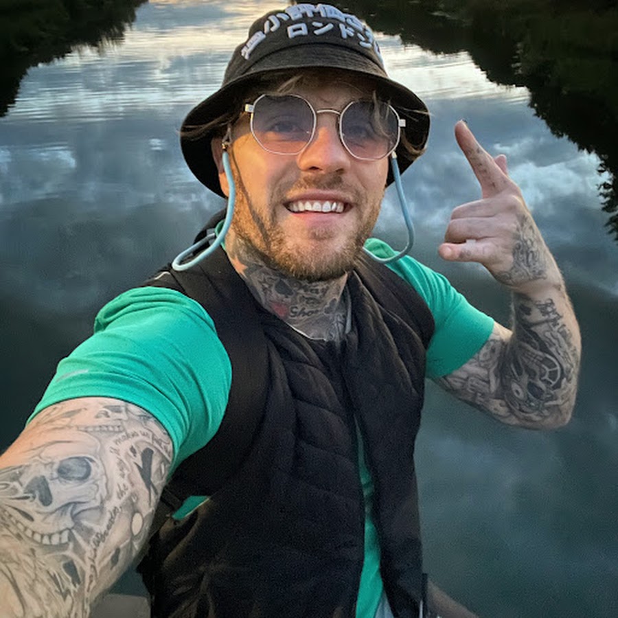 Ryan Tricks - YouTube