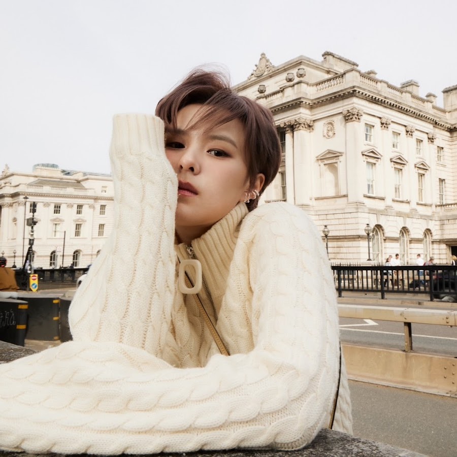 Sunnee Official - YouTube