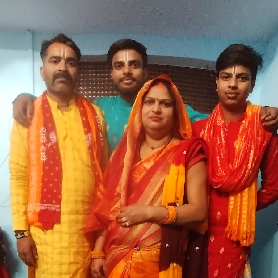 Pandit Prabhakar Mishra - YouTube Pandit Prabhakar Mishra - YouTube