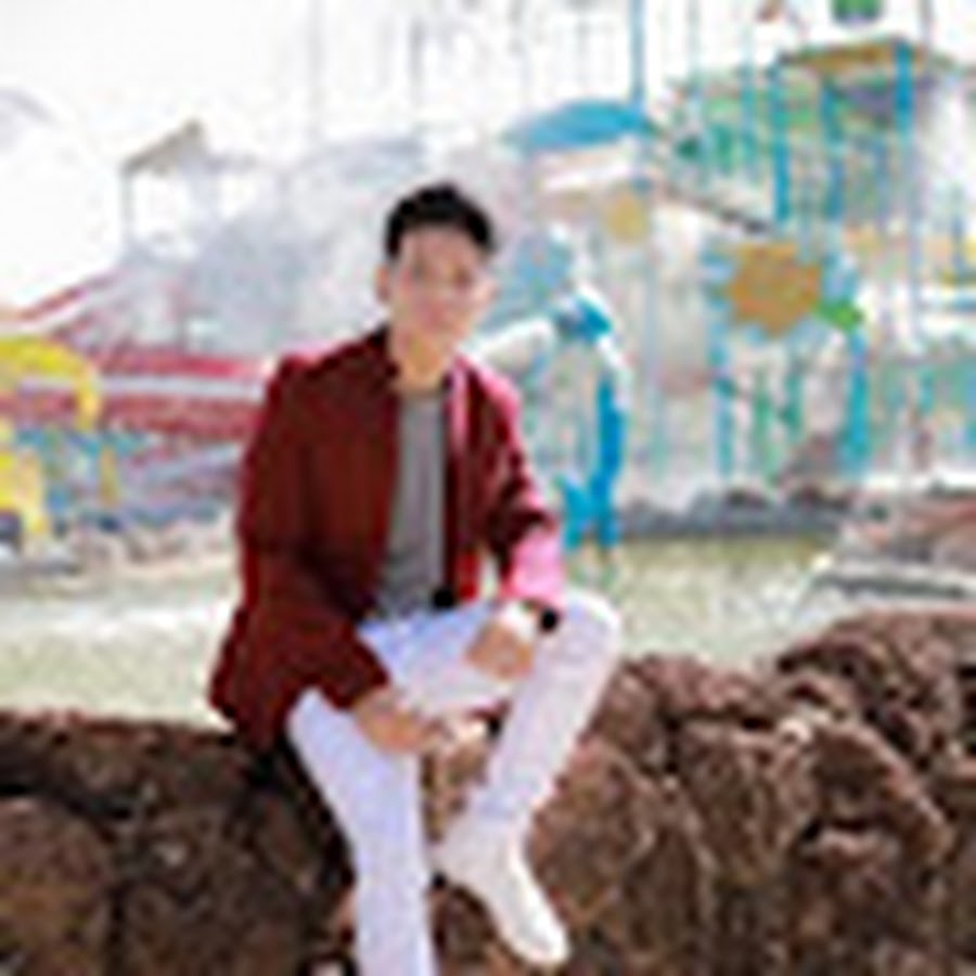 2D Ko SHINE - YouTube