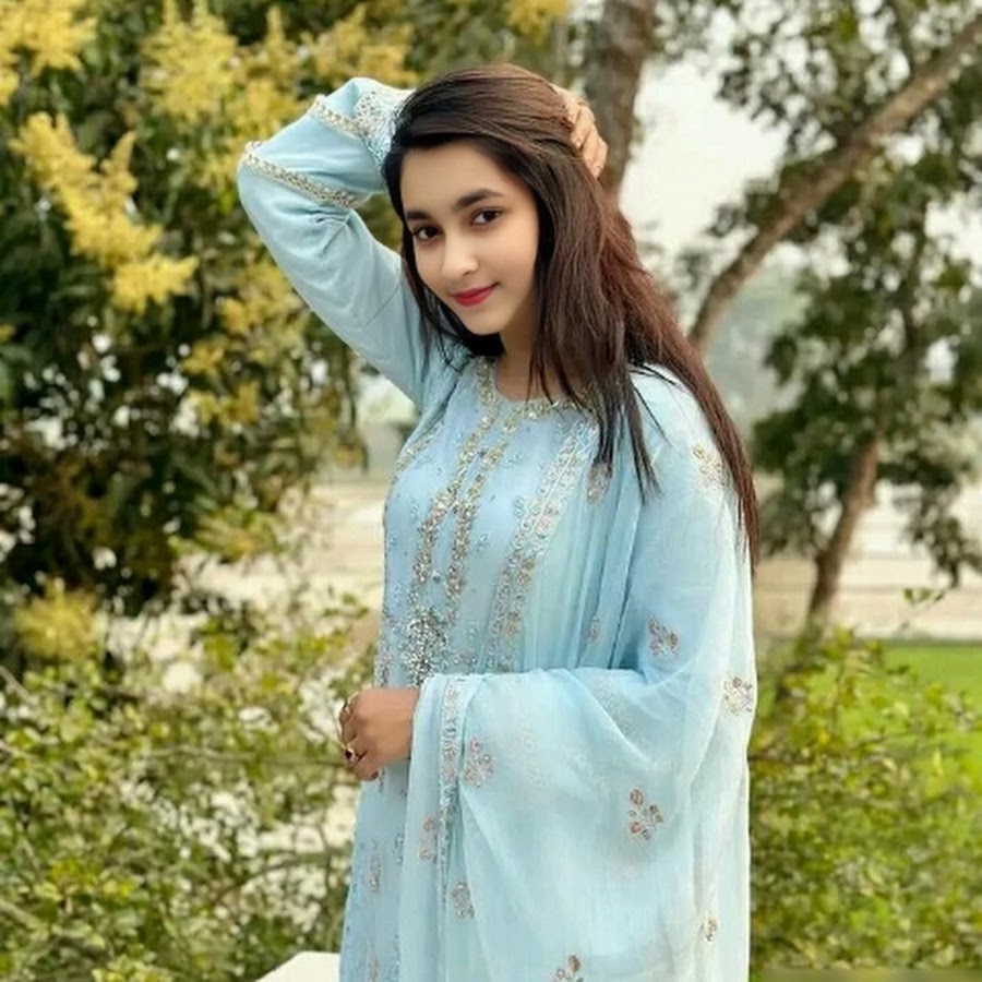 @Aroshi Islam Eva - YouTube