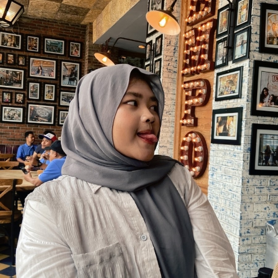 sallllllllll - YouTube