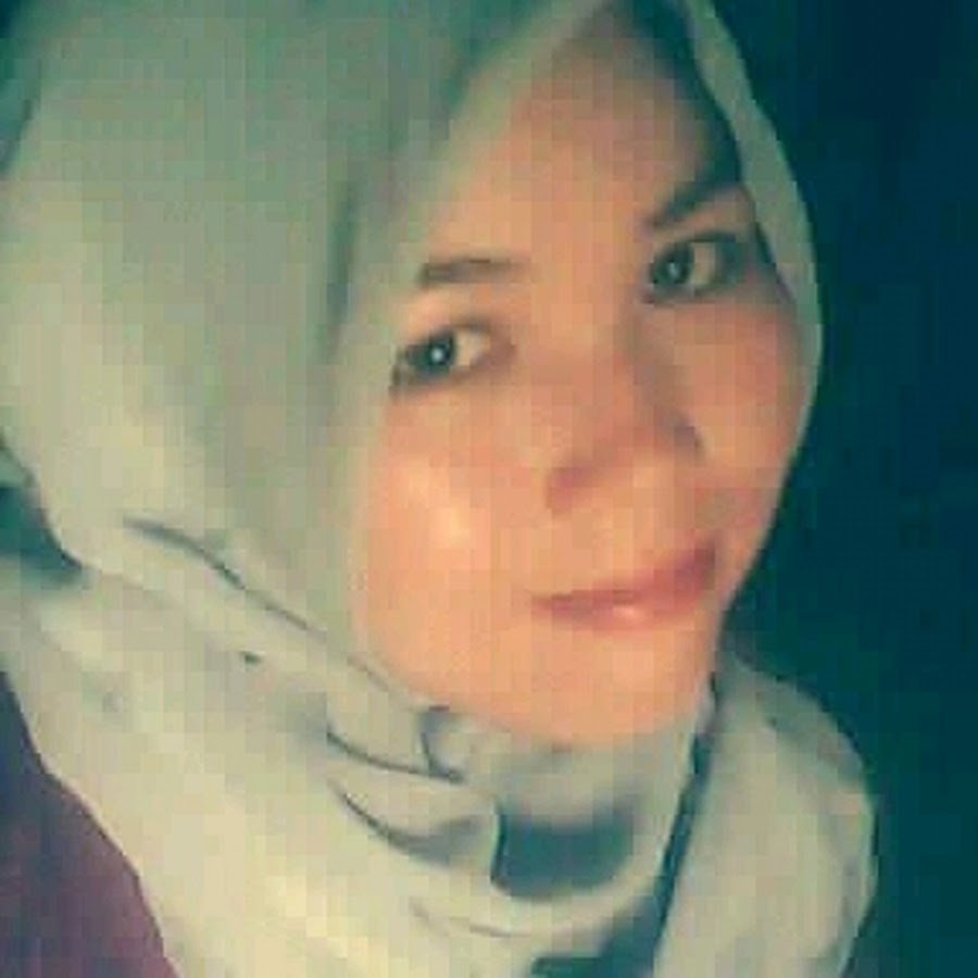 Yessi Sinaga - YouTube