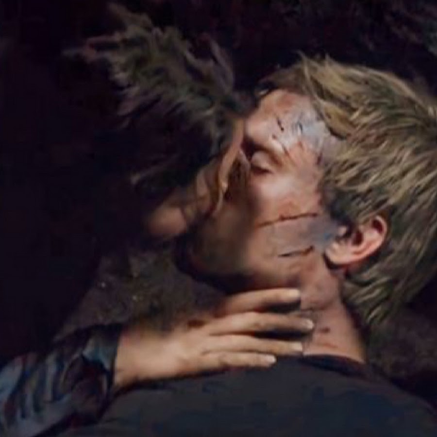 TEAM.PEETA.MELLARK - YouTube