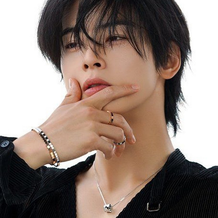 surchi🖤 - YouTube