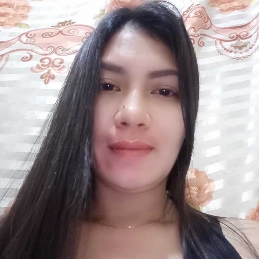 Lowiela Lacerna - YouTube