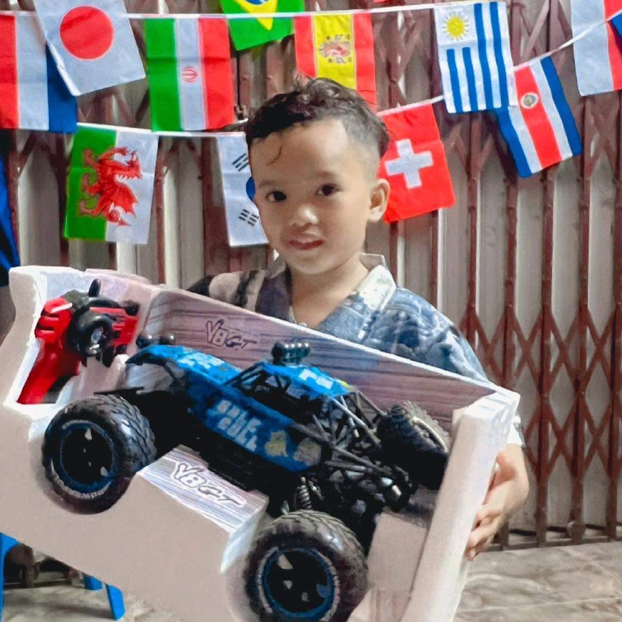 CHUM RA VUTH - YouTube