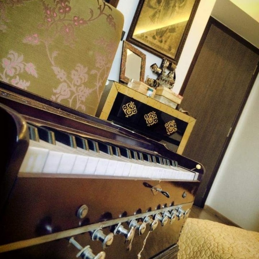 KARAK Studio - YouTube