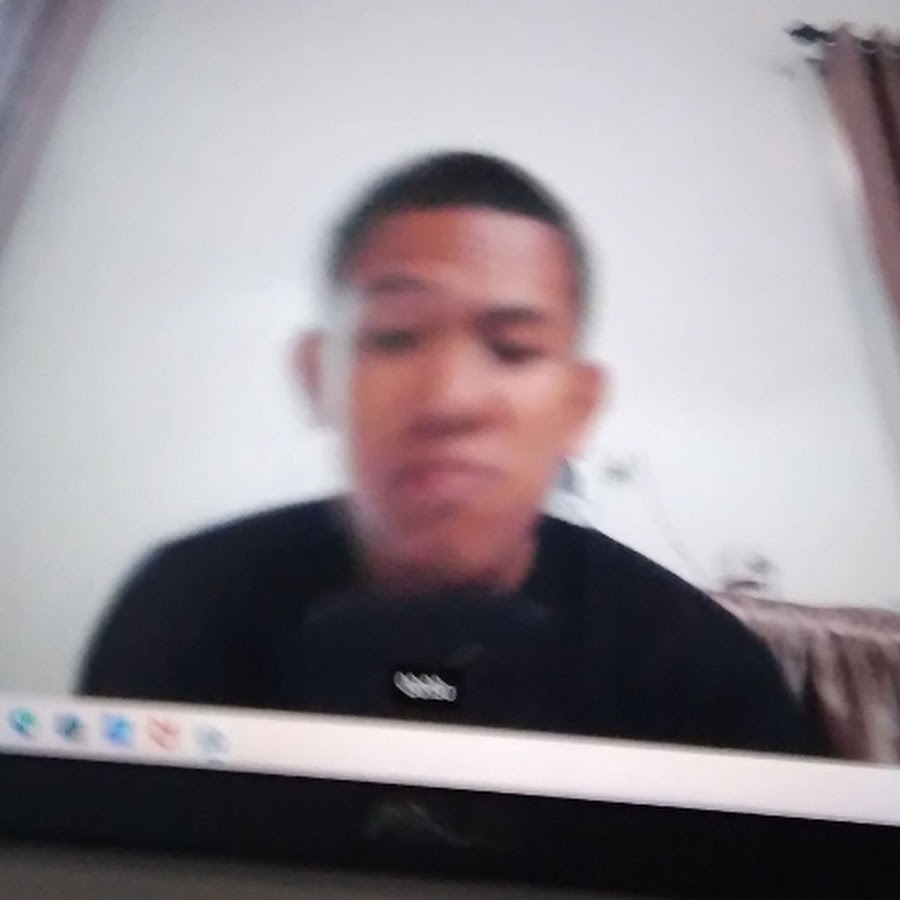 Fahrezi Alghi - YouTube