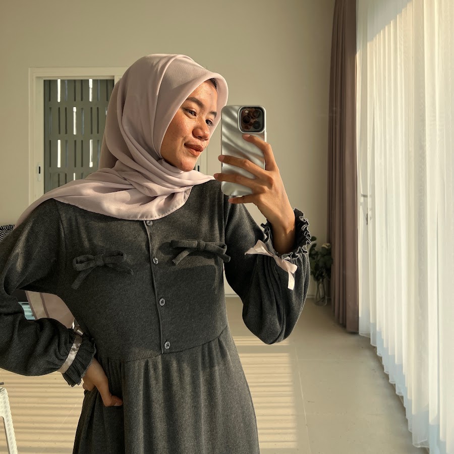 Adhita | by choco - YouTube