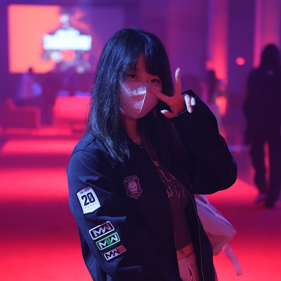 More Aerith - YouTube