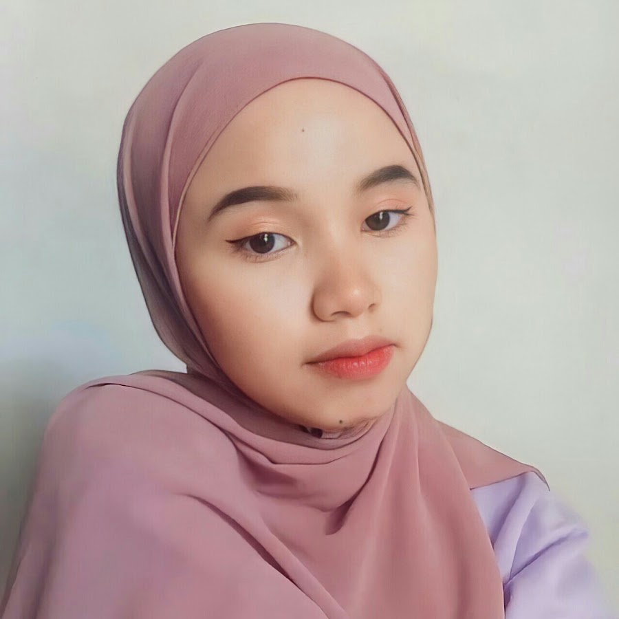 Nia Yuniar - YouTube