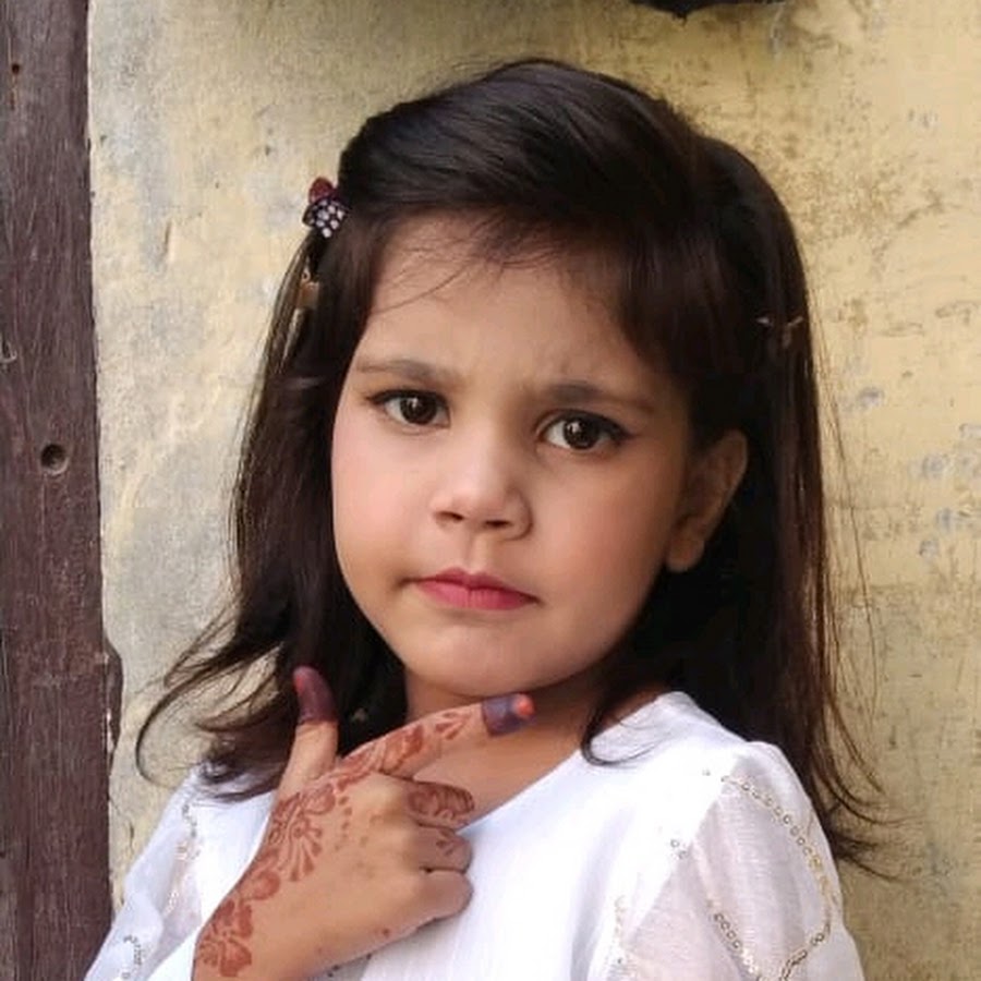 pari-khan-vlogs - YouTube