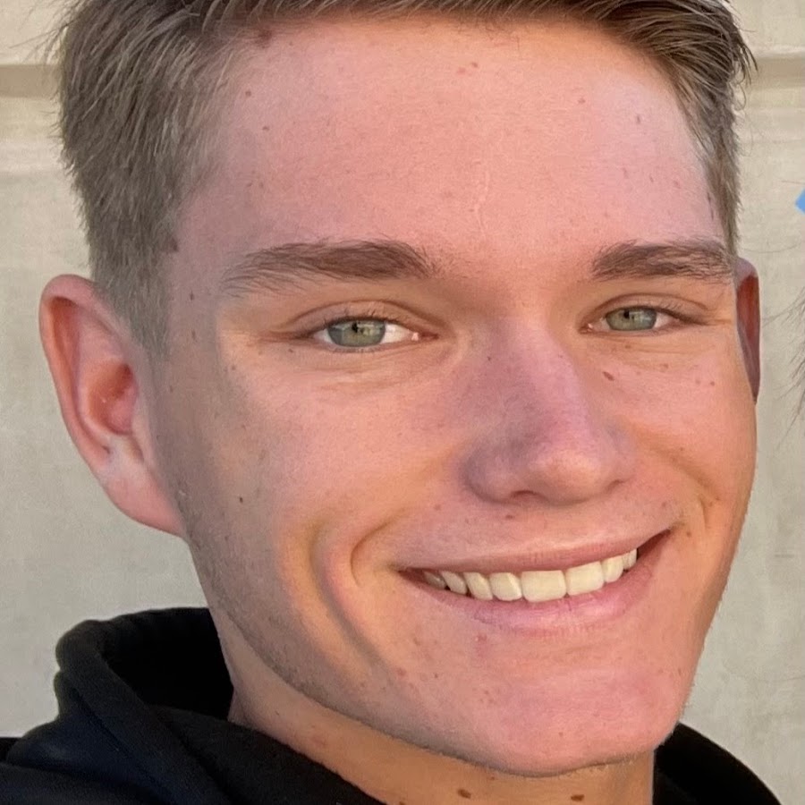 AGIKgqM4otFMij-RJrI9SiG89QWSwMS2D9PM1UG1_OJGOg=s900-c-k-c0x00ffffff-no-rj