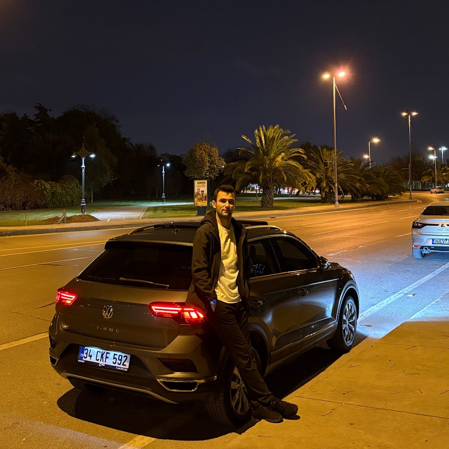 AGIKgqMdl71W8hIT5_eAbmsXhO-wOSIrWoC-45580L_lGKo=s900-c-k-c0x00ffffff-no-rj