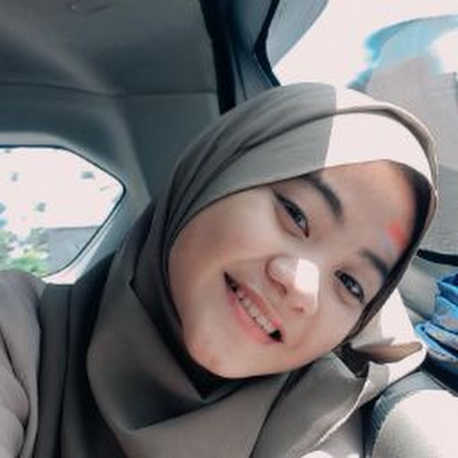 AGIKgqOncEaWEP_QU2NwQxDte_zz8_El9Roimu94Uo7dQA=s900-c-k-c0x00ffffff-no-rj