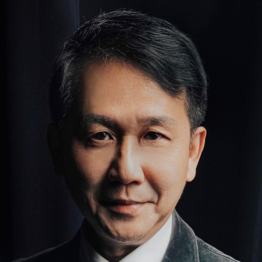 舞 鈴 劇 場劉 樂 群 Liu Le-Chun - YouTube