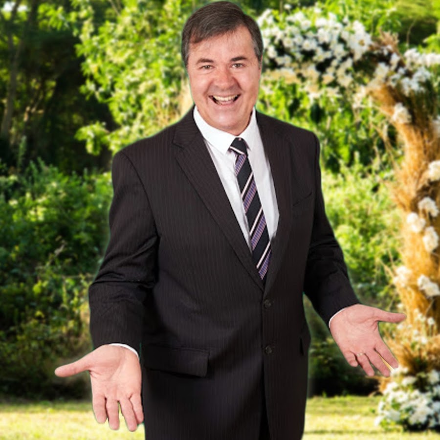 Christopher Steele, Adelaide Wedding Celebrant - YouTube Christopher Steele, Adelaide Wedding Celebrant - YouTube