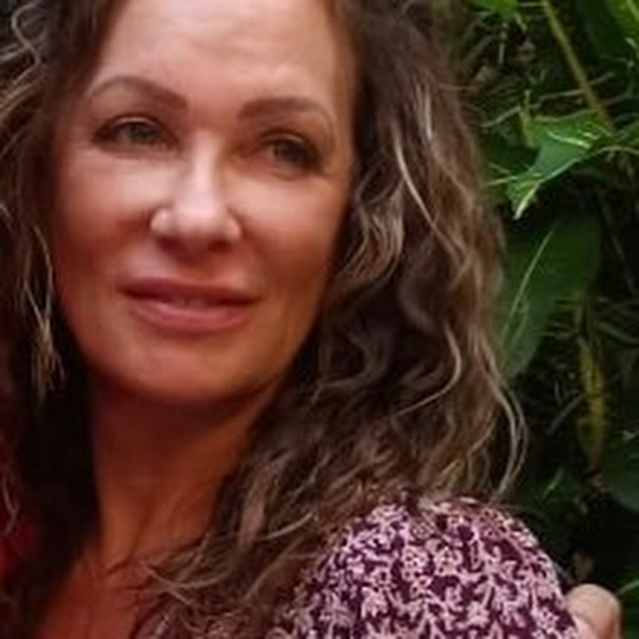 Nichola Schmitz - YouTube Nichola Schmitz - YouTube