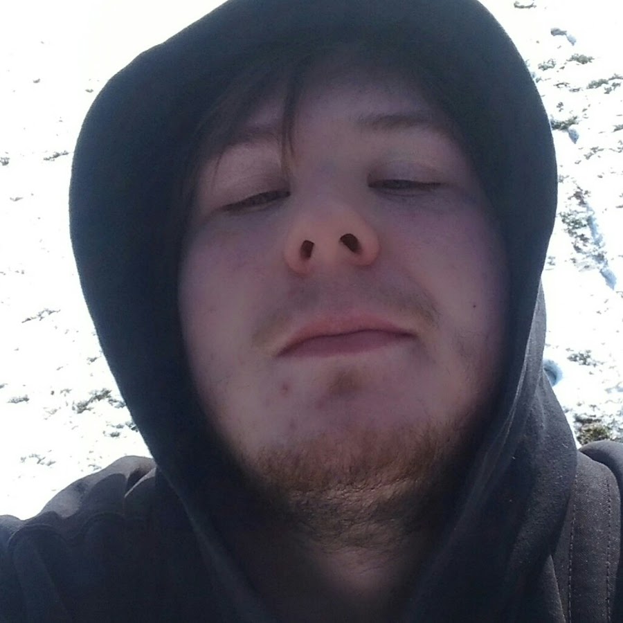 Chandler Mycroft (Fat_Altair) - YouTube