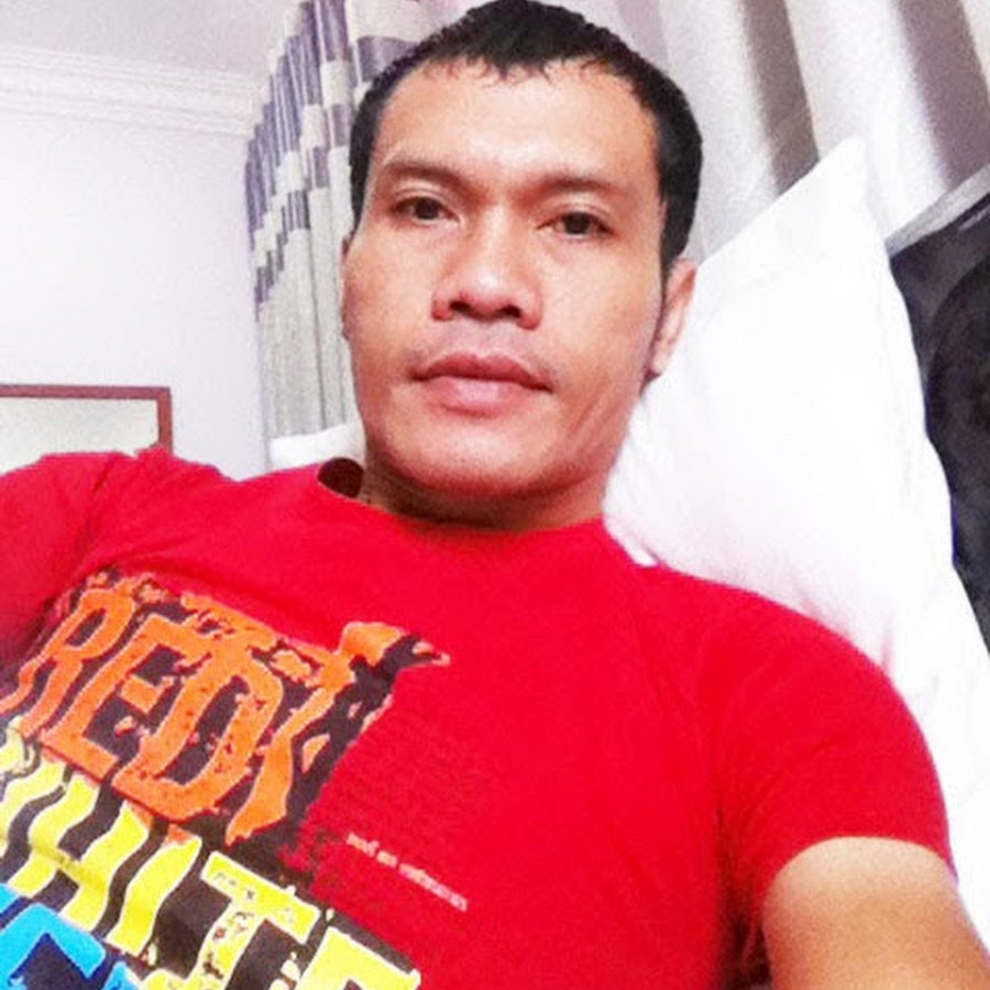 MOEUN LYNA - YouTube