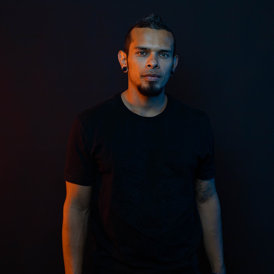 Esteban Contreras - YouTube