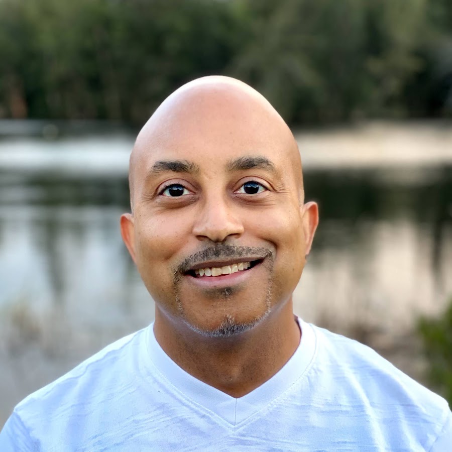 Dean Lindo - YouTube