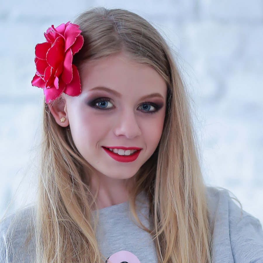 Jazmin Biborka Youtube