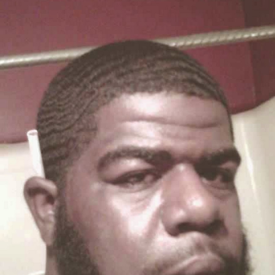 Amir Robinson - YouTube