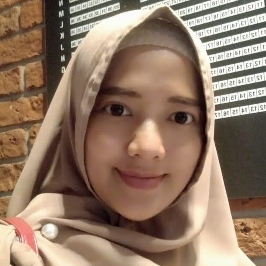 Nia Kurnia - YouTube