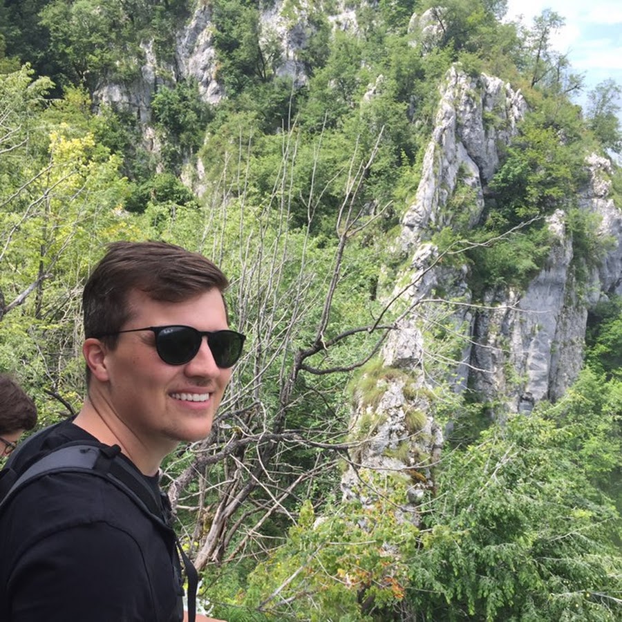 Jonathan Lien - YouTube