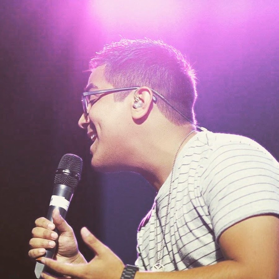 Johnny Garcia - YouTube